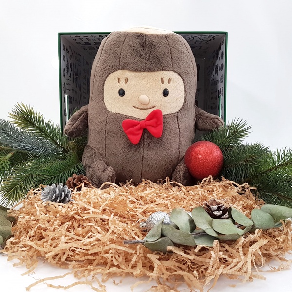 日本超夯的「酷比KUBBE」台灣也有迷你博物館！來自挪威的樹幹小男孩，憨呆表情超可愛