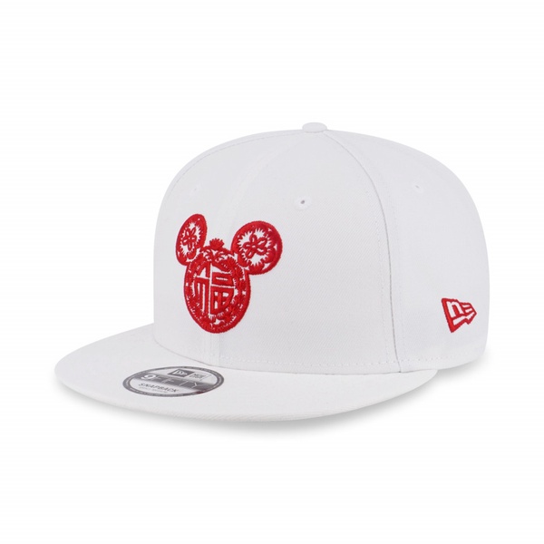 New Era X 米奇推出「MICKEY MOUSE CNY」系列，中西合併+刺繡窗花， 與米奇一起過鼠年