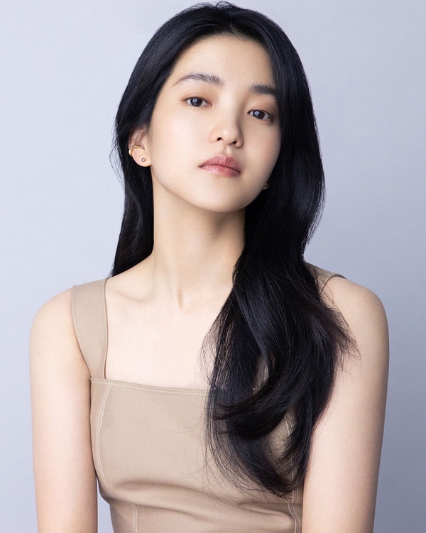 韓媒票選「2022最佳演員」TOP8！金憓秀第8，孫錫久贏李炳憲，金泰梨第2，她壓倒性冠軍