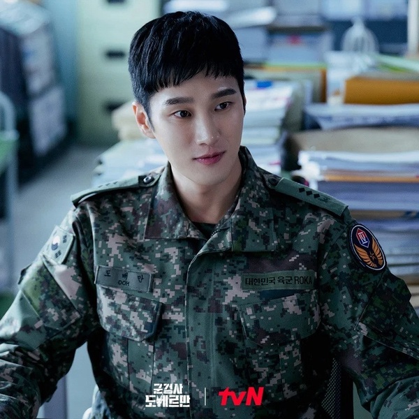 2022「tvN韓劇」收視排行TOP8！《還魂》輸給《小女子》，《王后傘下》結局衝上冠軍！