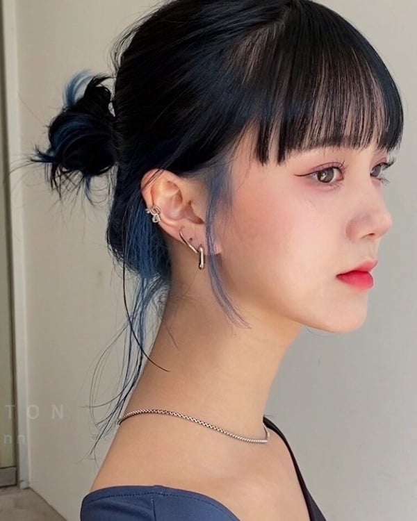 2025「耳圈染」配色+造型範本15款：顯氣色玫瑰粉、混血感煙燻奶茶必染