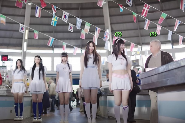 NewJeans回歸新專輯《Get Up》四支MV藏彩蛋！《ETA》導演親自解釋劇情隱喻