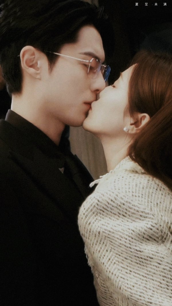網評「吻戲最纏綿惹火」陸劇CP Top10！趙露思陳哲遠吻得高糖，王鶴棣白鹿吻戲慾到炸裂