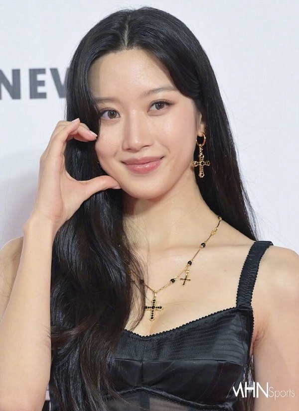 2023AAA頒獎看點！李俊昊連奪2年大賞，金世正美翻，安孝燮卻被嫌腫？他公認全場第一帥