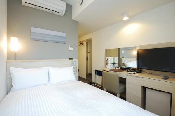 東京隱藏高CP值住宿推薦：一人不到1500超划算、房內就能看晴空塔、地鐵站走路才1分鐘