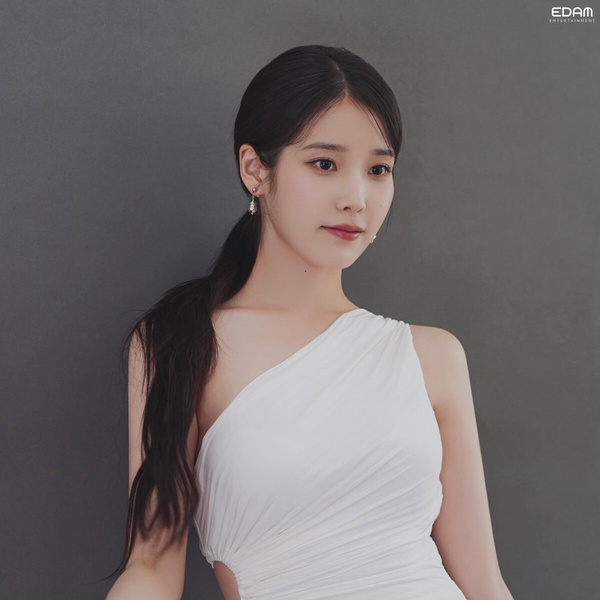 Melon粉絲數最高的Kpop藝人TOP10：女團僅兩團上榜，她一發歌就吸引所有用戶上線！