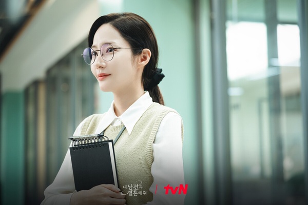 MBTI 16型人格「抗壓能力」TOP5！ESTP活在當下、ESFJ正能量爆棚，第一名把吃苦當吃補