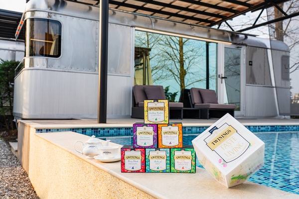 綠野森林仙境！唐寧茶Twinings帶你體驗LoopLand豪華露營車、星空泳池和英式茶香私廚