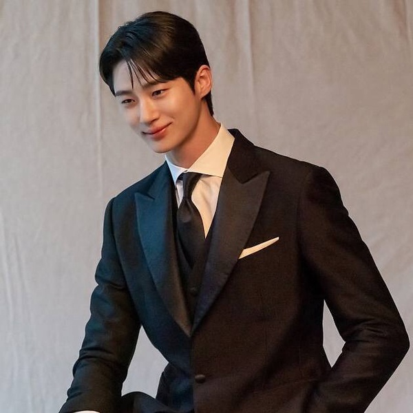 I人格誰最怪？MBTI「I人格」10個怪癖！INFJ經常自言自語，這人格手機一定要隨時100％