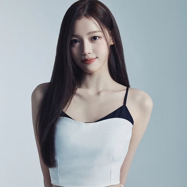 《I-LAND 2》女團「izna」成員介紹：主唱尹智允宣布退團，改以6人體制展開活動！