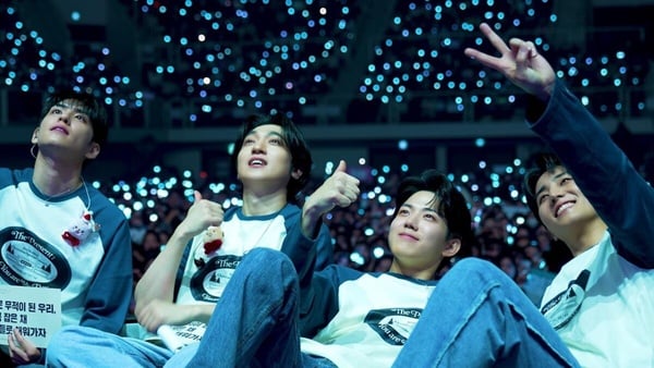 2024「Kpop韓團最美應援棒」TOP10：僅兩女團應援棒上榜，BIGBANG皇冠燈輸給「它」！