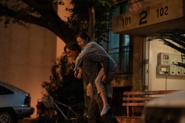 4月Netflix韓劇「全球網播量」TOP6!《機智住院醫生》第3輸《比天堂還美麗》，冠軍是它