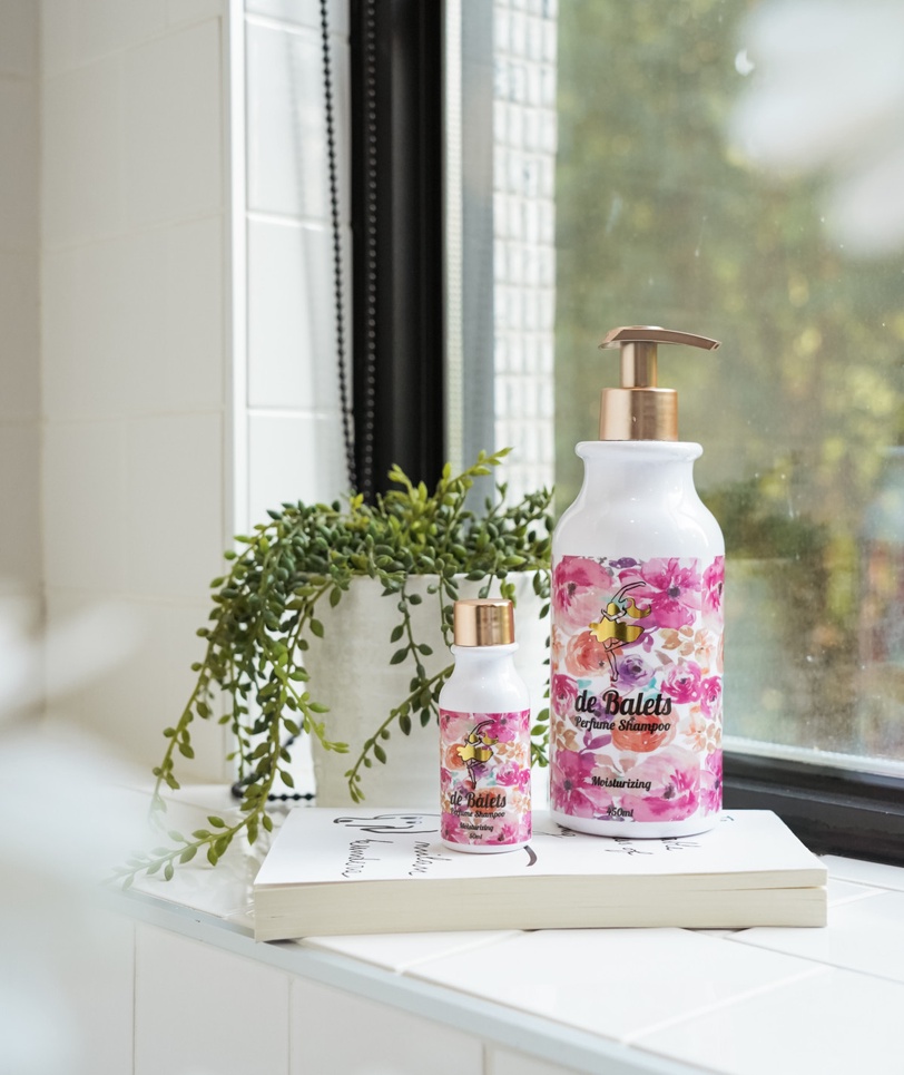 約會助愛攻略「de Balets小巴黎小粉特輯」6款精品級莓果花香噴發粉紅泡泡，男友必撲倒