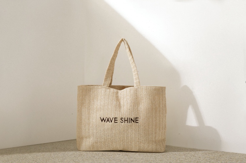 百位時尚網紅火辣登場「WAVE SHINE南法香檸花園派對」引領2024年比基尼新風潮！